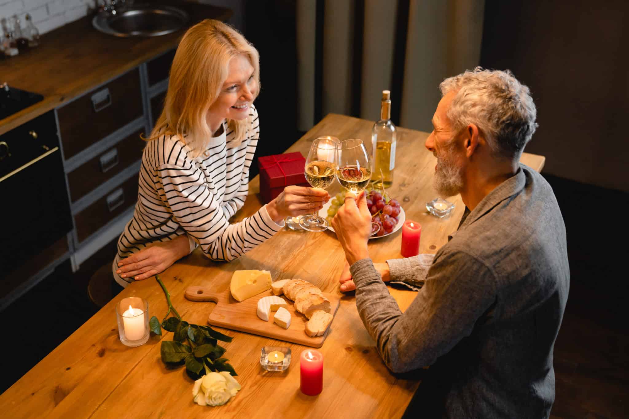 Creative August Date Ideas to Celebrate Romance Month - Durocher Florist